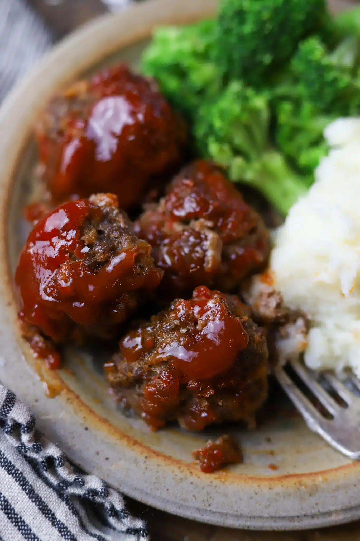 Simple Meatloaf Meatballs | Comfort Food Recipe